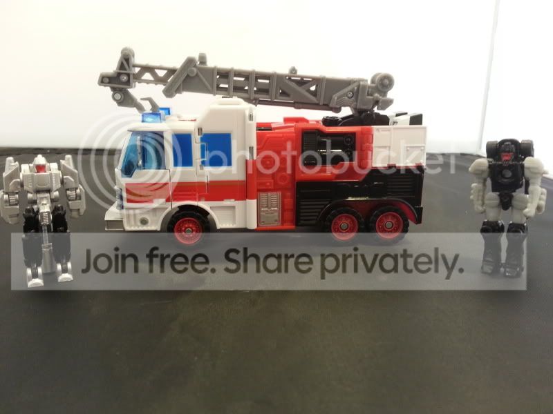 Transformers Generations United ARTFIRE Japan Exclusive Pictorial ...
