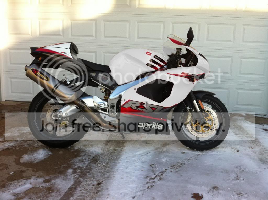 2002 RSV Mille Color Change.