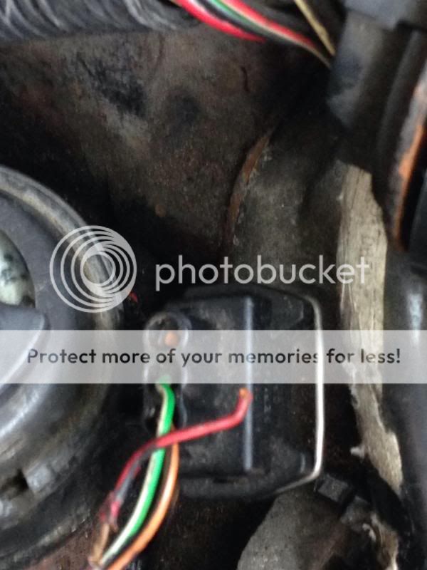 Plug for distributor needed!! 1998 Jetta 2.0 | VW Vortex - Volkswagen Forum