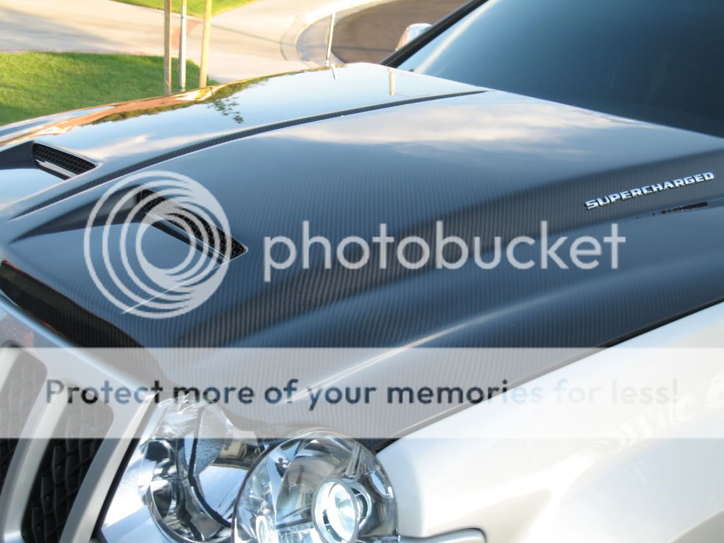 1st ever Jeep Srt8 CF cowl hood! Let's roll out mean TBSS's! Badass SUV ...